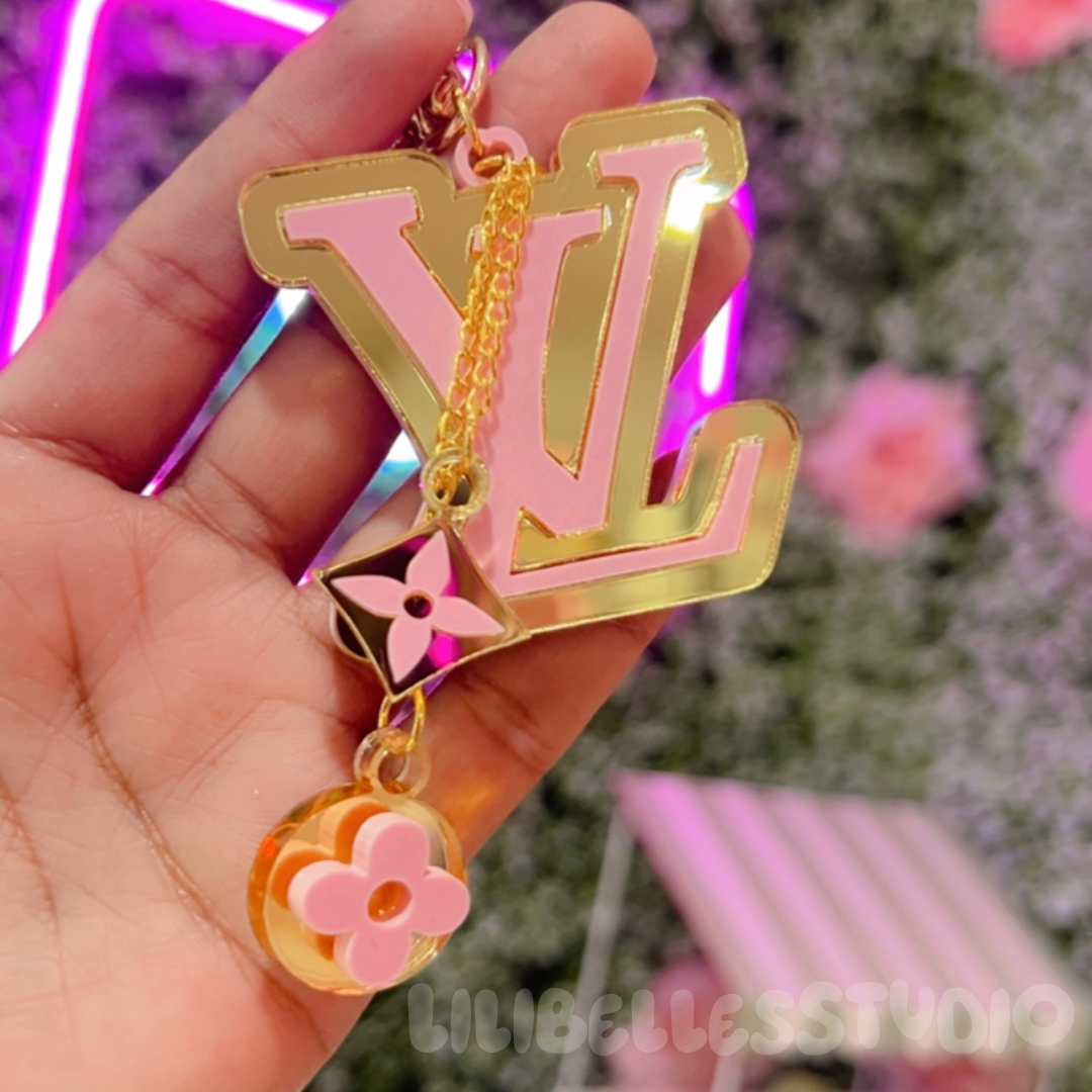 Fancy L smart tap keychain – LilibellesStudio