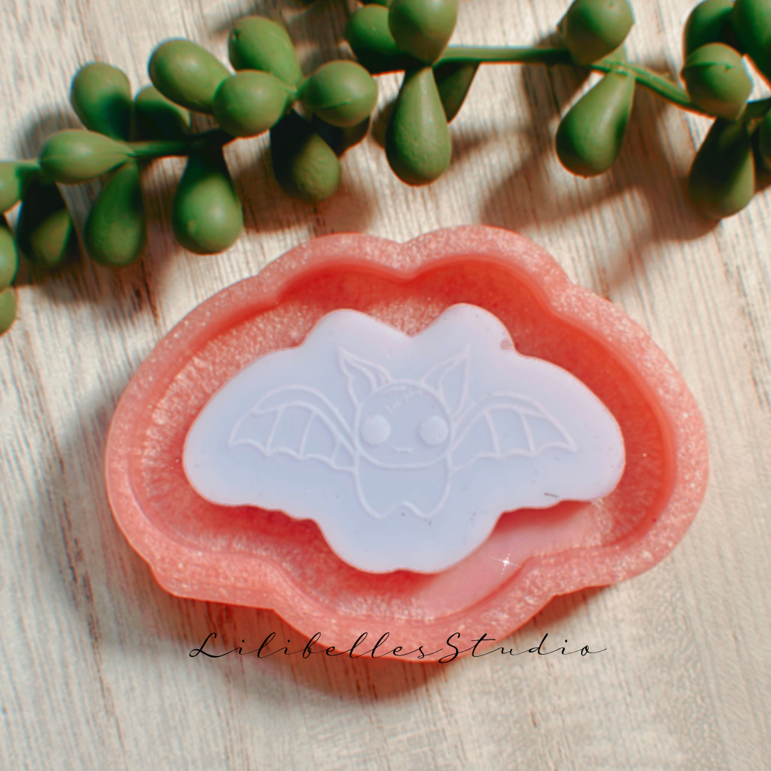 Lil batty shaker mold – LilibellesStudio